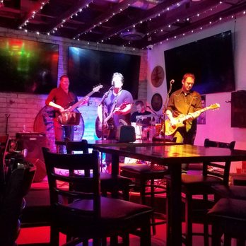 BOONDOCKS PATIO & GRILL TEMPE - Updated November 2024 - 69 Photos & 58 ...