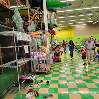 FUNVILLE PLAYGROUND AND CAFE CHESAPEAKE - Updated September 2025 - 199 ...