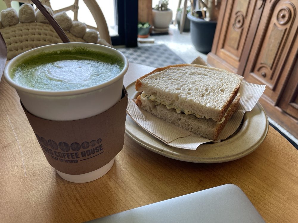 TEN TOES COFFEE HOUSE - Updated December 2025 - 25 Photos - 593 Bank St ...