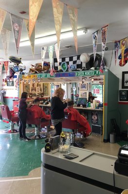 CHARLIE’S BARBER SHOP - Updated December 2025 - 14 Photos & 23 Reviews ...