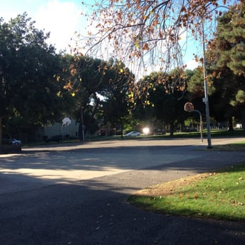WOODROW PARK - Updated December 2025 - 11 Photos - 3101 Sherwood Ave ...