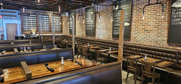 SALT FACTORY PUB - Updated January 2026 - 468 Photos & 693 Reviews ...