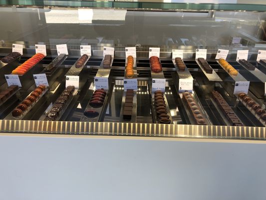 FREDERIC LORASCHI CHOCOLATE - 61 Photos & 28 Reviews - 4615 Hillcrest ...