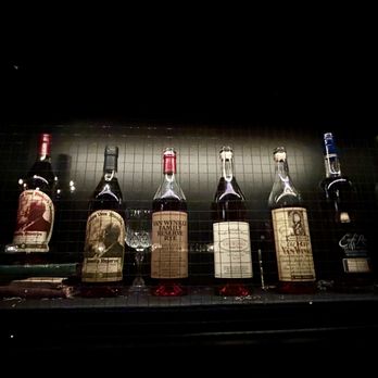 THE WHITE RABBIT - Updated July 2024 - 501 Photos & 366 Reviews - 207 N ...