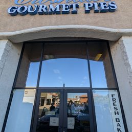 CROSHAW’S GOURMET PIES - Updated October 2025 - 154 Photos & 186 ...