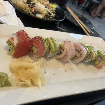 Photos of WAVE ASIAN BISTRO & SUSHI - Updated August 2024 - 2081 Photos ...