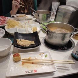 NINE SPICES HOT POT - Updated July 2025 - 355 Photos & 278 Reviews ...