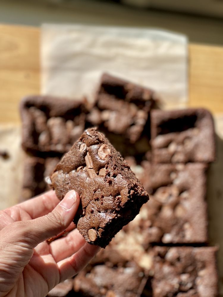 HMBAKES - Updated December 2024 - 19 Photos - 608 9 Street SW, Calgary ...