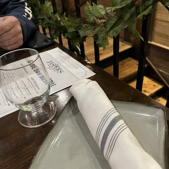 JASPER’S BACKYARD - Updated December 2025 - 367 Photos & 415 Reviews ...