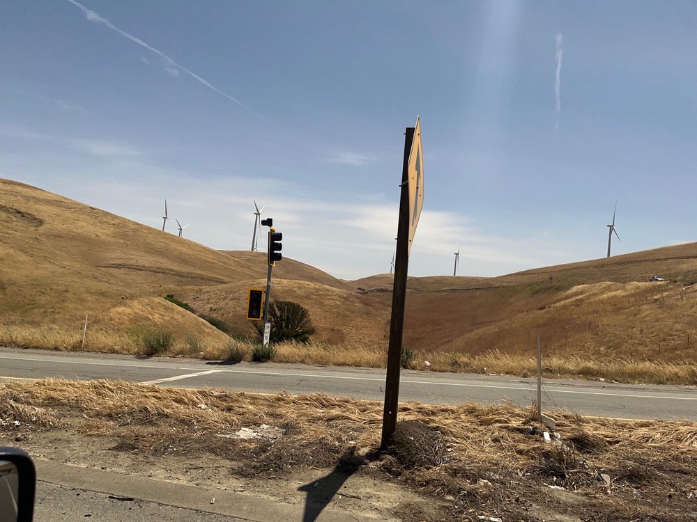 ALTAMONT PASS ROAD - Updated December 2025 - 93 Photos - 15400 Altamont ...