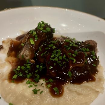 CATALÚ - Updated October 2025 - 341 Photos & 114 Reviews - 135 New Bern ...