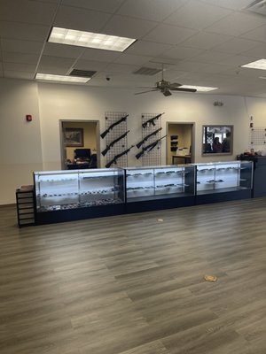 THE VAULT - Updated December 2024 - 40 Photos & 132 Reviews - 2445 ...