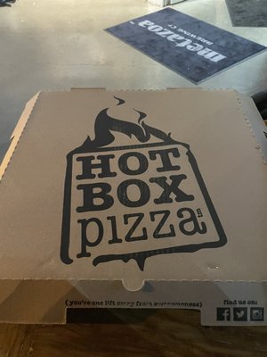 HOTBOX PIZZA - 106 Photos & 105 Reviews - Pizza - 30 E Georgia St ...