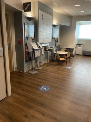 KAISER PERMANENTE FRESNO MEDICAL CENTER - Updated December 2025 - 98 ...