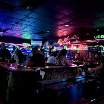 MAC’S CLUB DEUCE - Updated January 2026 - 245 Photos & 388 Reviews ...