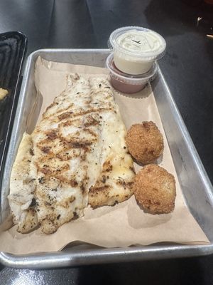 HU DAT - Updated December 2025 - 28 Photos & 38 Reviews - 106 Fulton ...