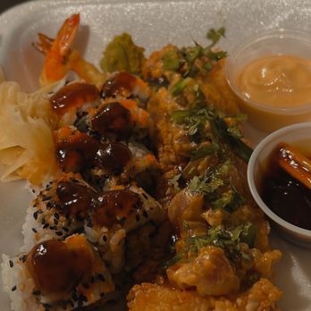 SAMURAI BLUE SUSHI & SAKE BAR - 944 Photos & 565 Reviews - 1600 E 8th ...