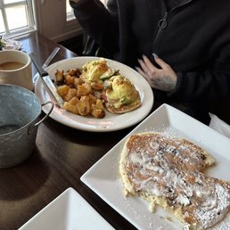 CRISTY’S MADISON, RESTAURANT & BAR - Updated June 2025 - 163 Photos ...