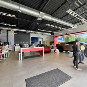 TESLA - PARAMUS - Updated October 2025 - 61 Photos & 89 Reviews - 530 ...