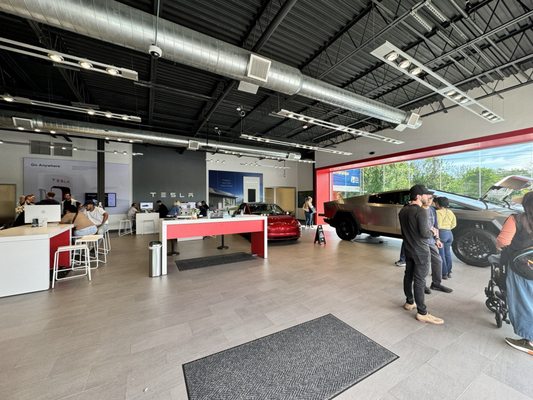 TESLA - PARAMUS - Updated December 2025 - 61 Photos & 89 Reviews - 530 ...