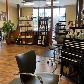 CREATIVE HAIR STUDIO II - Updated December 2025 - 16 Photos & 16 ...