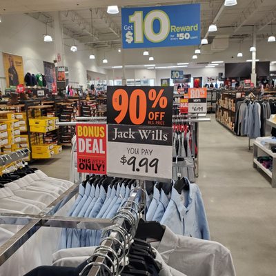 BOB’S STORES - Updated December 2025 - 11 Photos - 167 Pkwy N ...