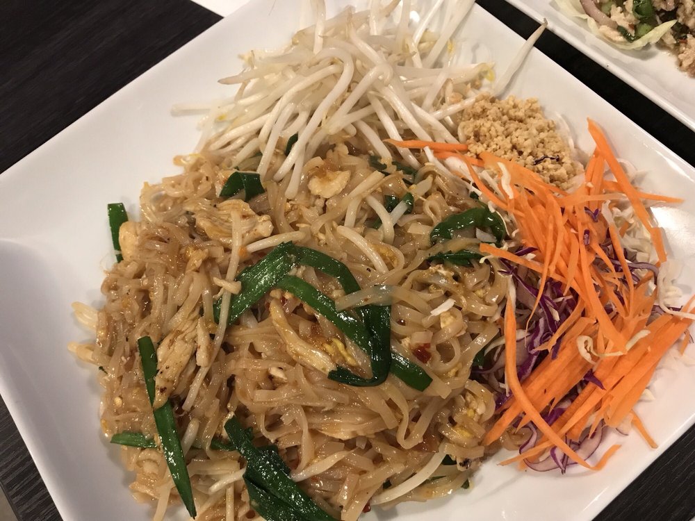 FIVE SISTERS THAI CUISINE - 170 Photos & 207 Reviews - 14252 SE 176th ...