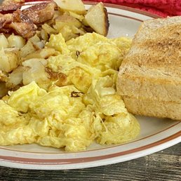 PURE COUNTRY FAMILY RESTAURANT - Updated July 2025 - 61 Photos & 51 ...