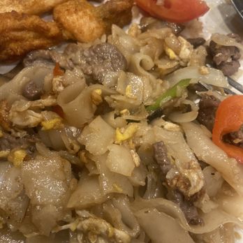 HUNSA THAI KITCHEN - Updated 05/2025 - 418 Photos & 253 Reviews - 4622 ...