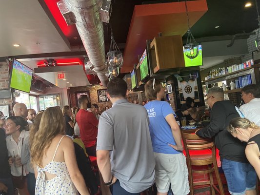 CAUSEWAY RESTAURANT & BAR - 98 Photos & 208 Reviews - 65 Causeway St ...