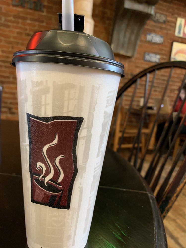 JAVA JOES COFFEEHOUSE - CLOSED - 124 Photos & 157 Reviews - Coffee ...