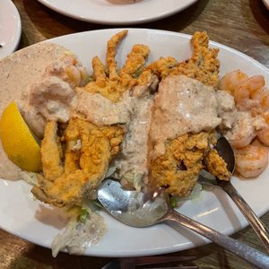 MANDINA’S RESTAURANT - 889 Photos & 738 Reviews - 3800 Canal St, New ...