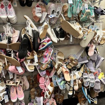 TARGET - Updated June 2024 - 294 Photos & 317 Reviews - 101 S Euclid St ...