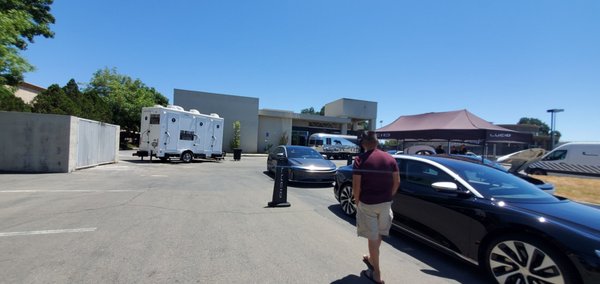 LUCID SERVICE CENTER - Updated December 2025 - 83 Photos - 4425 Granite ...