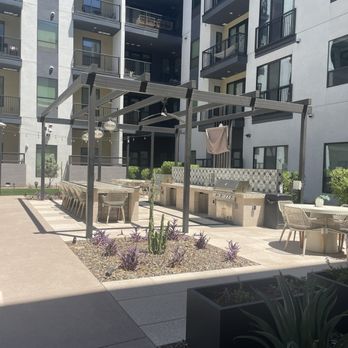 SMITH & RIO - Updated December 2025 - 108 Photos - 1979 E Rio Salado ...