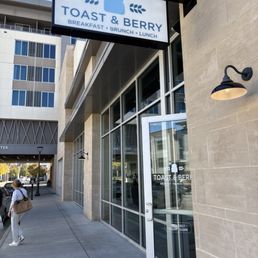 TOAST & BERRY - Updated July 2025 - 128 Photos & 112 Reviews - 7485 ...
