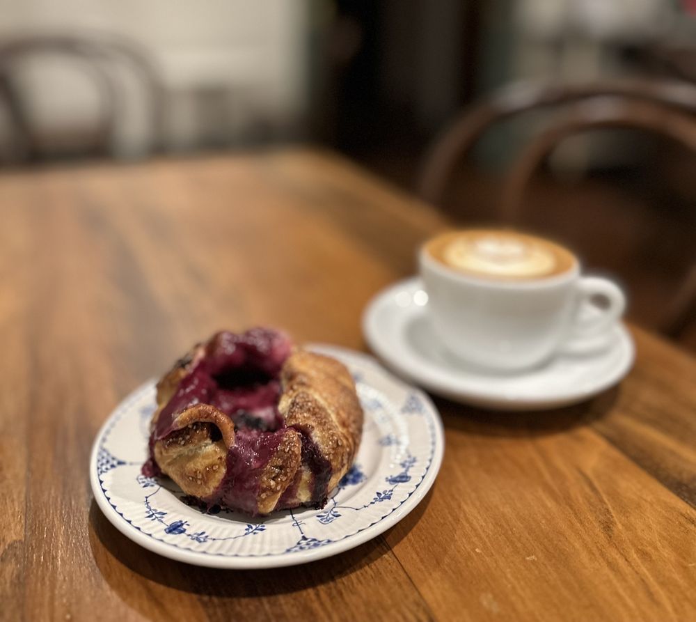 KEEPER COFFEE - Updated December 2025 - 277 Photos & 183 Reviews - 4515 ...