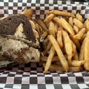 HALF SHELL DOCKSIDE - 207 Photos & 147 Reviews - 301 Market St ...