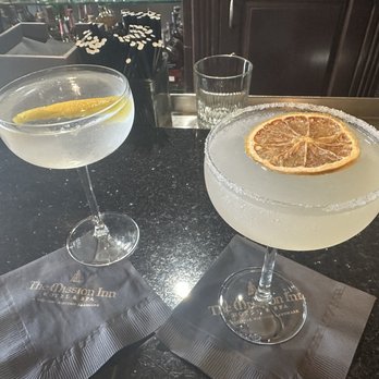 PRESIDENTIAL LOUNGE - Updated November 2025 - 504 Photos & 348 Reviews ...