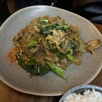 RYNN THAI RESTAURANT & BAR - Updated January 2025 - 446 Photos & 118 ...