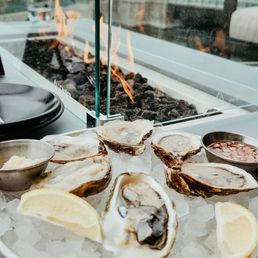 VAULT - Updated December 2025 - 91 Photos & 21 Reviews - 111 E Kilbourn ...