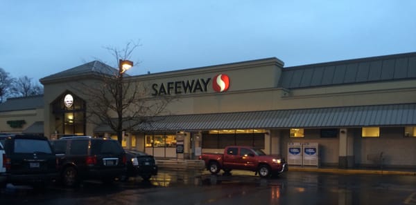 SAFEWAY - Updated November 2025 - 20 Reviews - 933 E Mission Ave ...