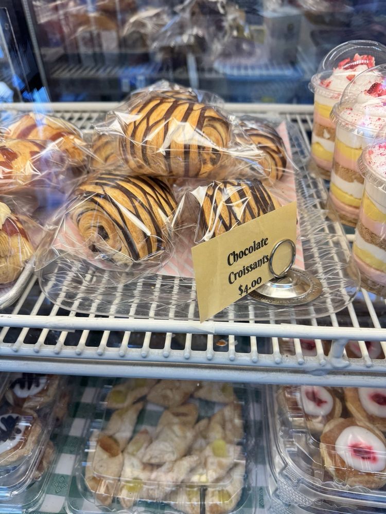 REILLY’S IRISH BAKERY AND DELI - Updated September 2025 - 31 Photos ...