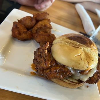 SOUTHERN ALE HOUSE - Updated August 2024 - 123 Photos & 169 Reviews ...