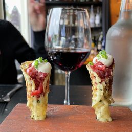 THE KNOTTED APRON - Updated November 2025 - 186 Photos & 94 Reviews ...