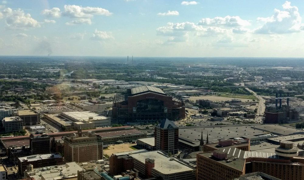 SALESFORCE TOWER - Updated October 2025 - 111 Monument Cir ...