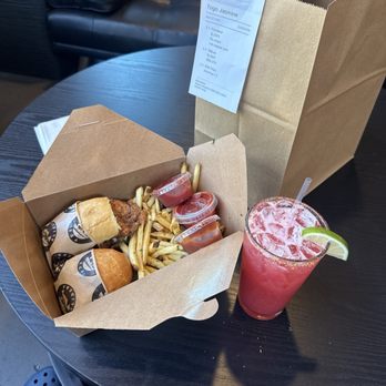 PDX SLIDERS - Updated June 2025 - 567 Photos & 570 Reviews - 3111 SE ...