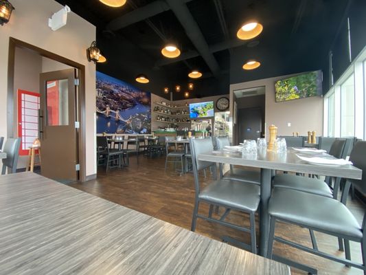 10 DOWNING STREET RESTAURANT & BAR - Updated January 2026 - 103 - 8711 ...