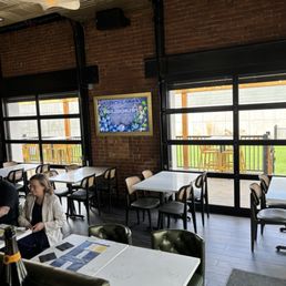 SIPS ON 10TH - Updated December 2025 - 230 Photos & 102 Reviews - 1022 ...