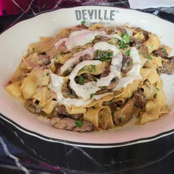 DEVILLE DINERBAR - Updated December 2024 - 1308 Photos & 643 Reviews ...